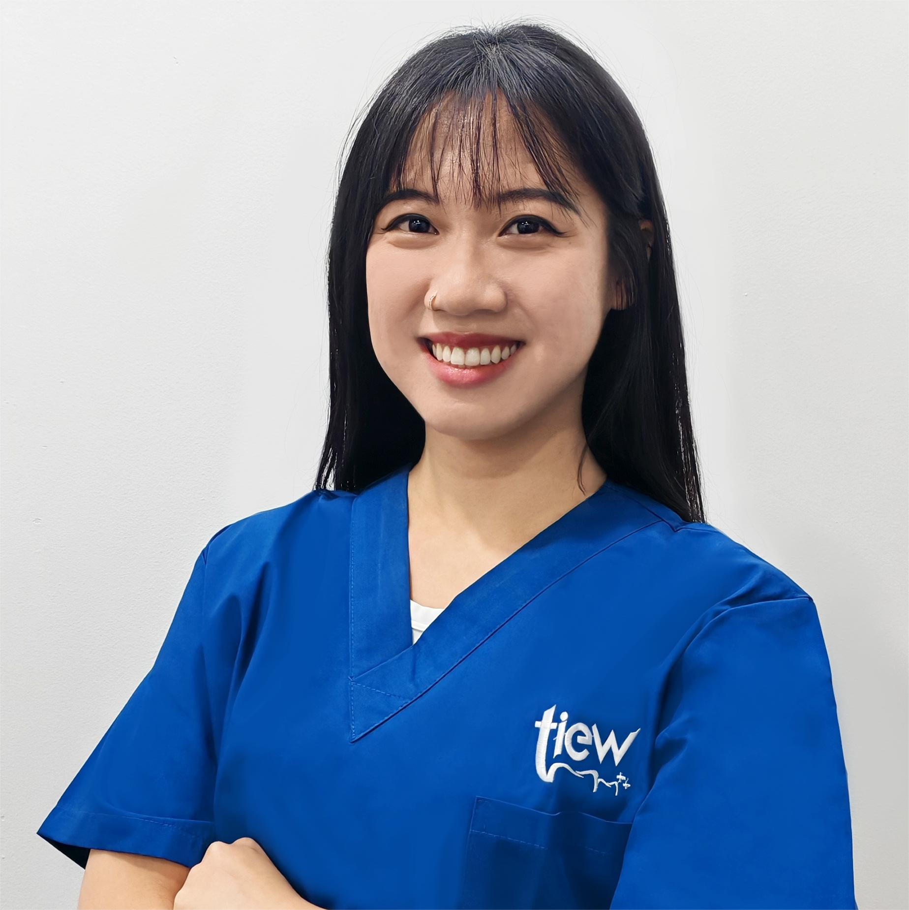 Dr. Wong Jia Wen - ST Tiew Dental Group